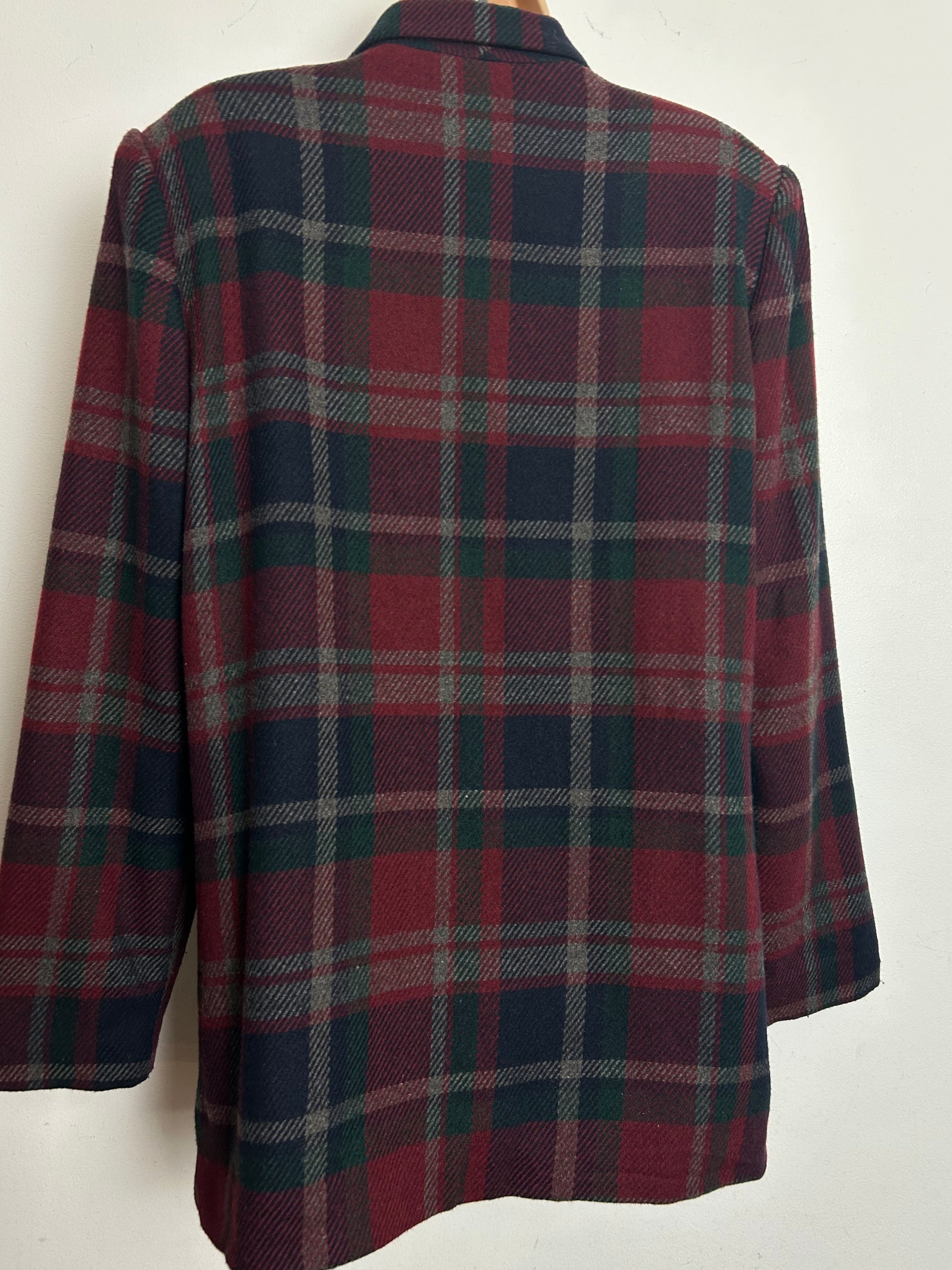 Vintage 1980s SAG HARBOR Size 14 Maroon & Grey Check Wool Blend Blazer ...